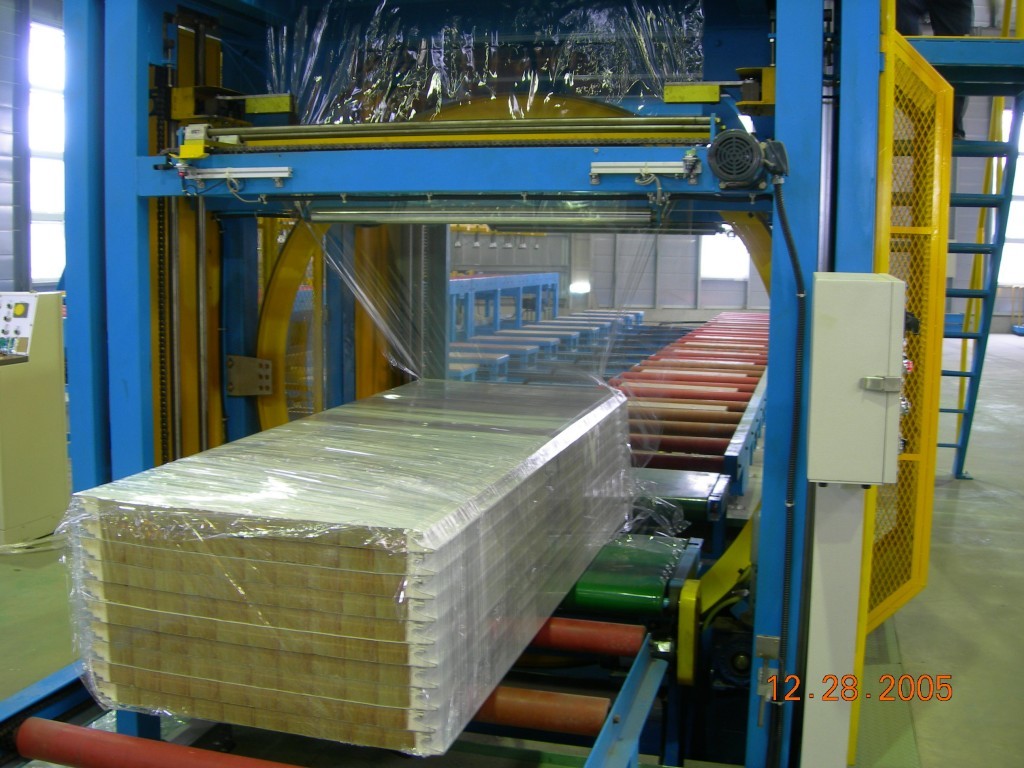 200mm Thickness 5m/Min PU Panel Wrapping Machine